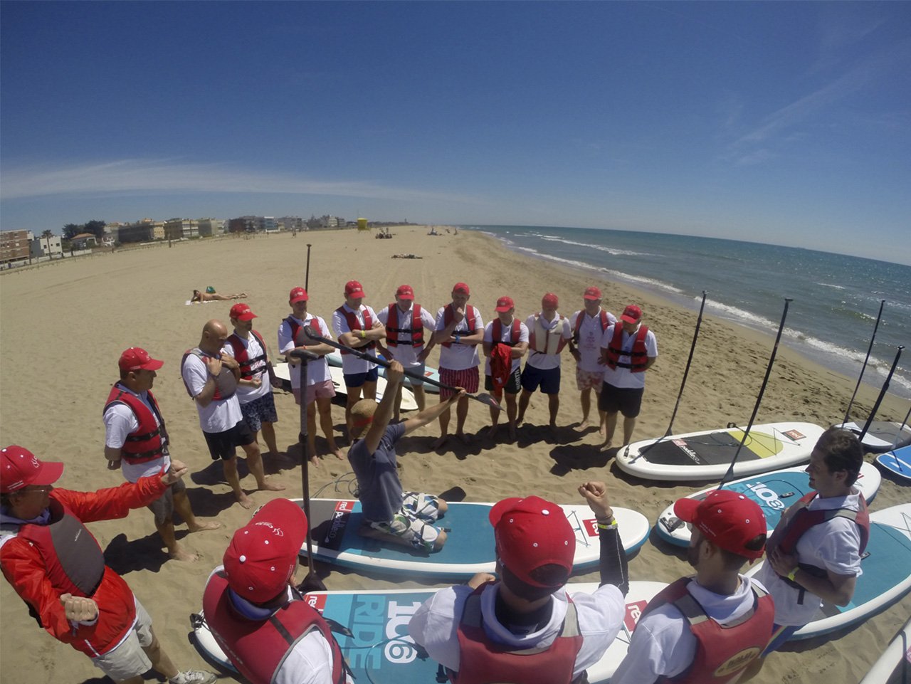 TEAM BUILDING BEACH & MOUNTAIN | High Fidelity Collective